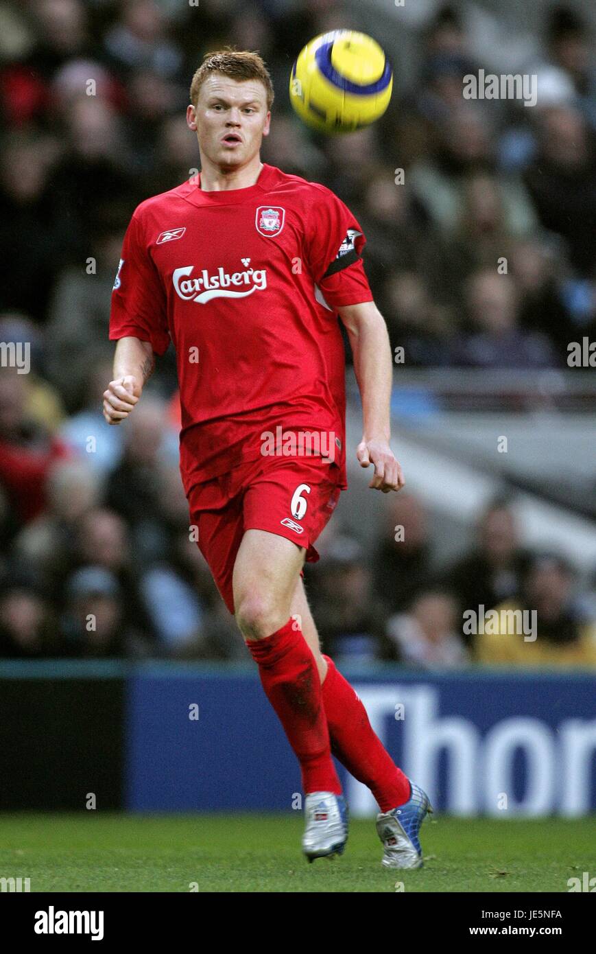 JOHN ARNE RIISE LIVERPOOL FC CITY OF MANCHESTER STADIUM MANCHESTER 26 ...