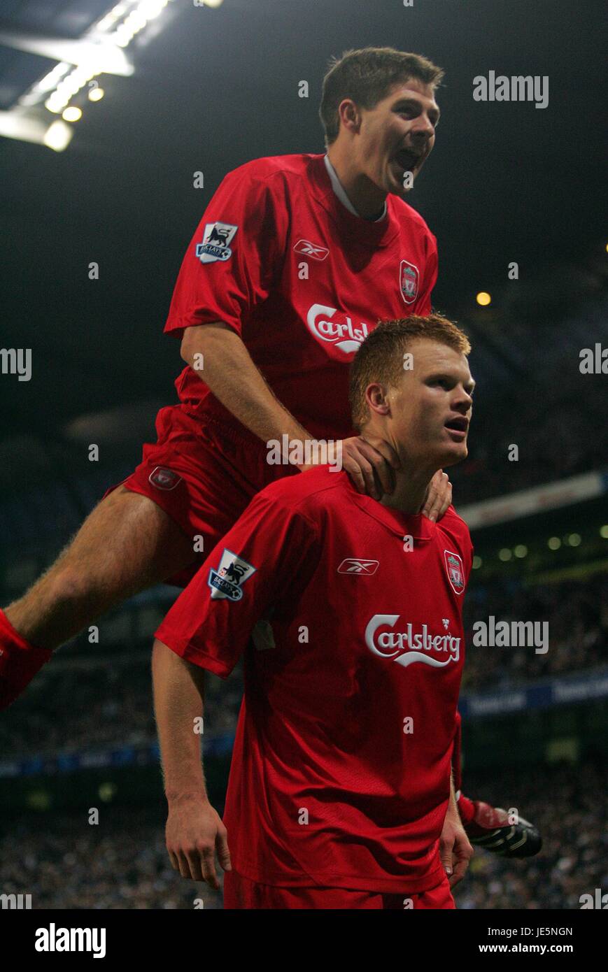 Steven gerrard and john arne riise hi-res stock photography and images ...