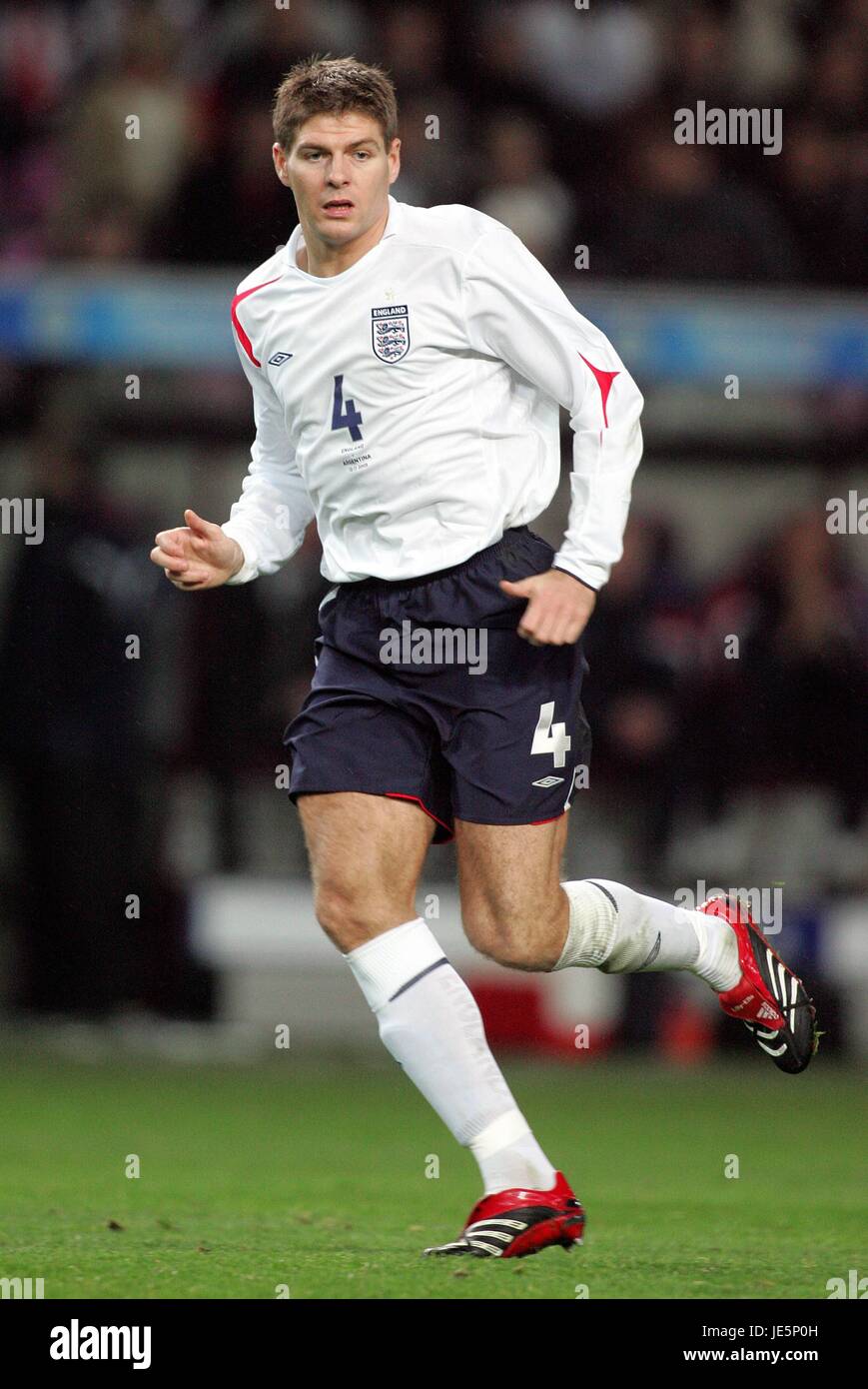 STEVEN GERRARD ENGLAND & LIVERPOOL FC STADE DE GENEVE SWITZERLAND 12 ...