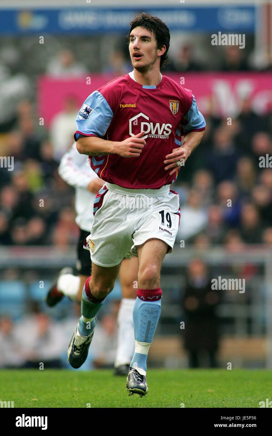 LIAM RIDGEWELL ASTON VILLA FC VILLA PARK BIRMINGHAM ENGLAND 05 November ...