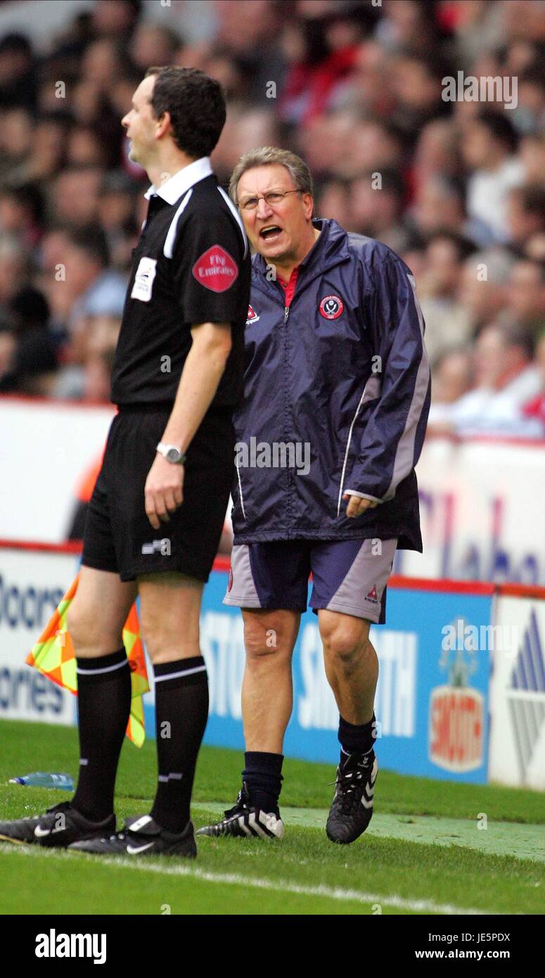 NEIL WARNOCK SHEFFIELD UNITED V CARDIFF BRAMAL LANE SHEFFIELD ENGLAND ...