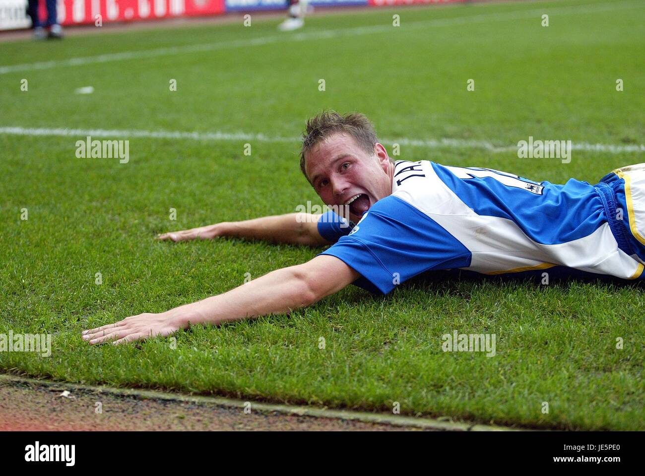 Matthew sunderland hi-res stock photography and images - Alamy