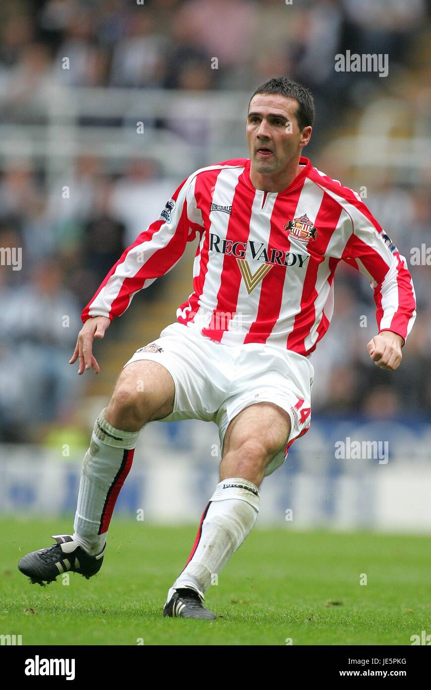 TOMMY MILLER SUNDERLAND FC ST JAMES PARK NEWCASTLE ENGLAND 23 October ...