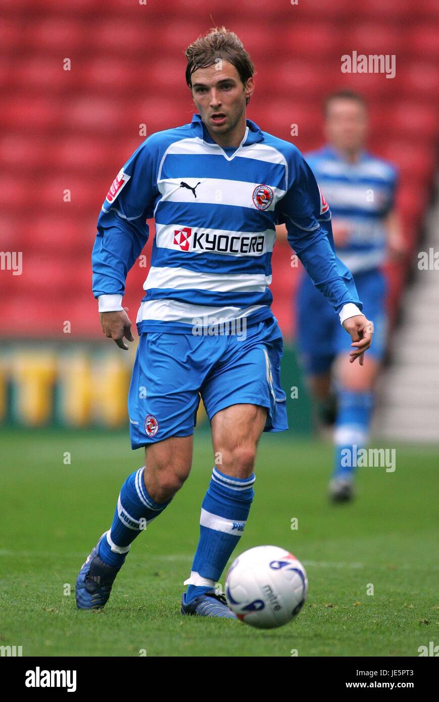 BOBBY CONVEY READING FC BRITANNIA STADIUM STOKE ENGLAND 22 October 2005 ...