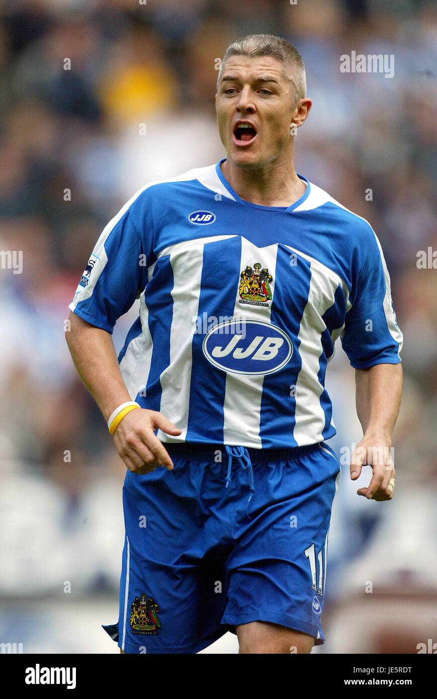 GRAHAM KAVANAGH WIGAN ATHLETIC FC JJB STADIUM WIGAN ENGLAND 15 October ...