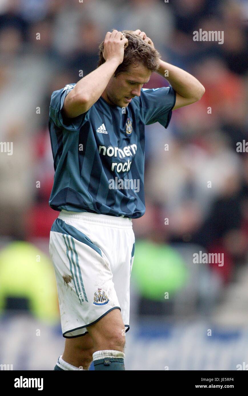 Uni v hi-res stock photography and images - Alamy