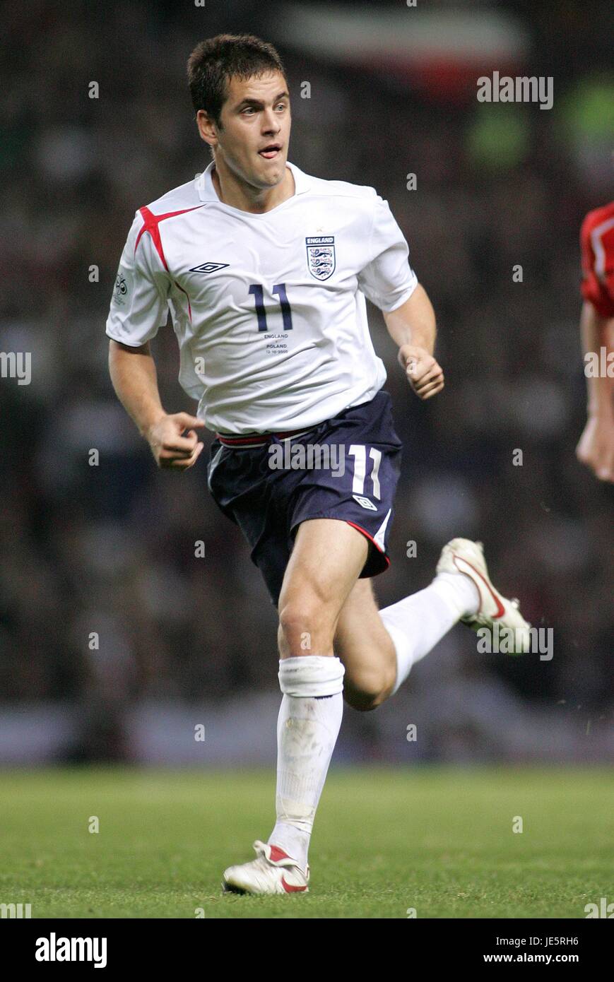JOE COLE ENGLAND & CHELSEA FC OLD TRAFFORD MANCHESTER ENGLAND 12 ...
