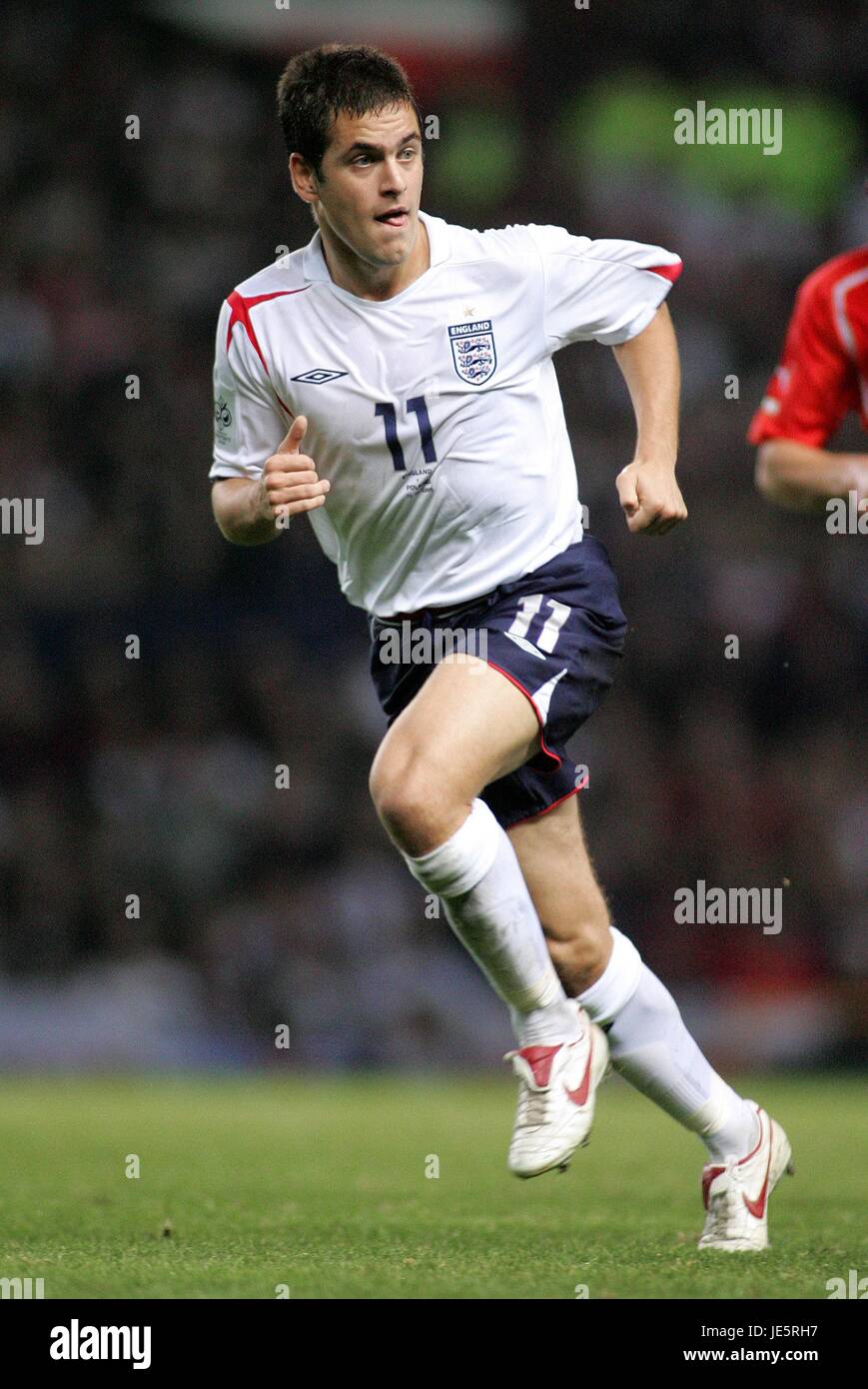 JOE COLE ENGLAND & CHELSEA FC OLD TRAFFORD MANCHESTER ENGLAND 12 ...