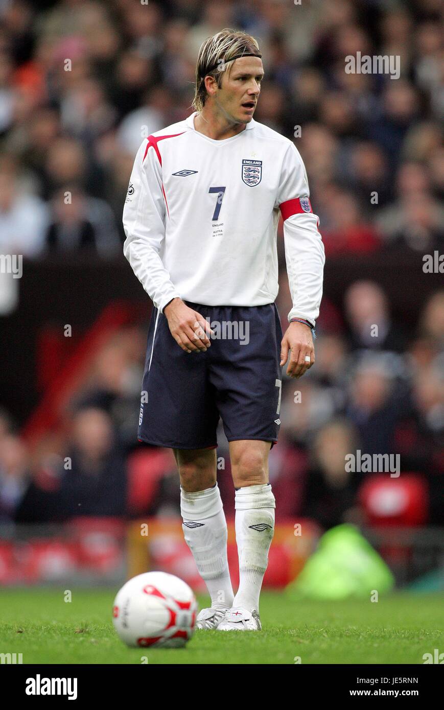 DAVID BECKHAM ENGLAND & REAL MADRID CF OLD TRAFFORD MANCHESTER ENGLAND ...