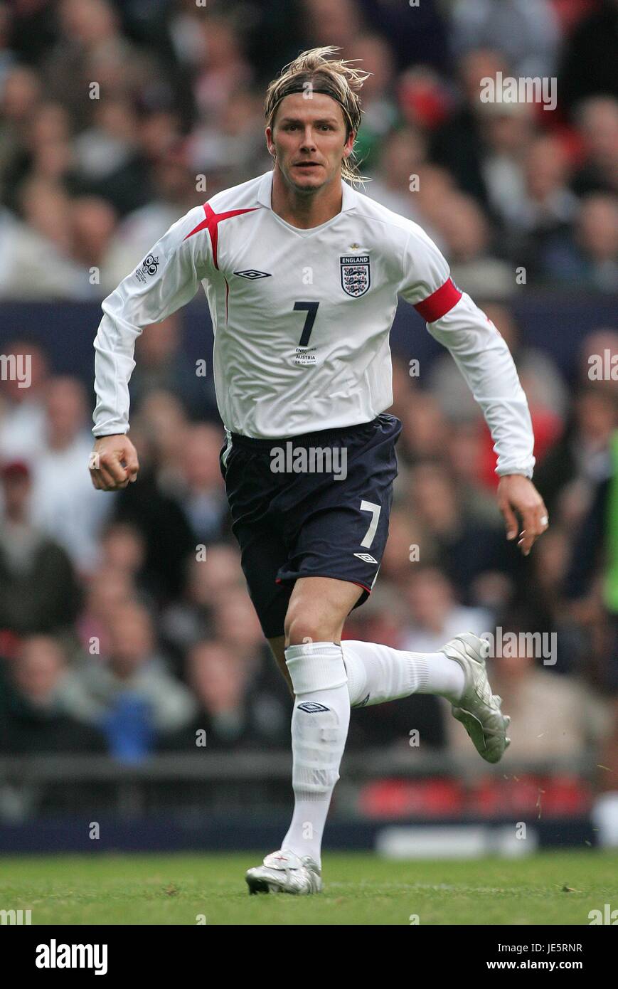 DAVID BECKHAM ENGLAND & REAL MADRID CF OLD TRAFFORD MANCHESTER ENGLAND 08 October 2005 Stock ...