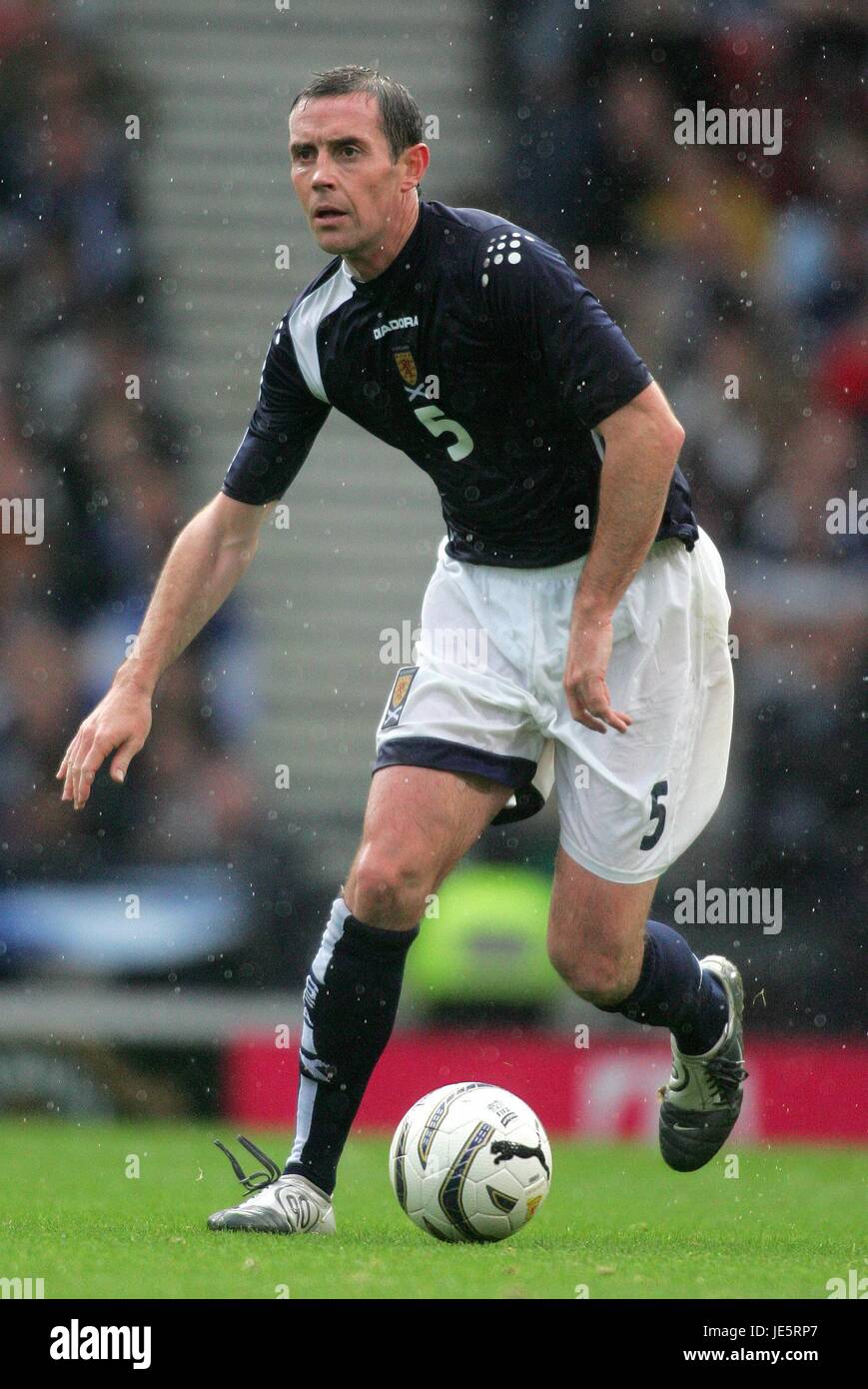 DAVID WEIR SCOTLAND & EVERTON FC HAMDEN PARK GLASGOW 08 October 2005 ...