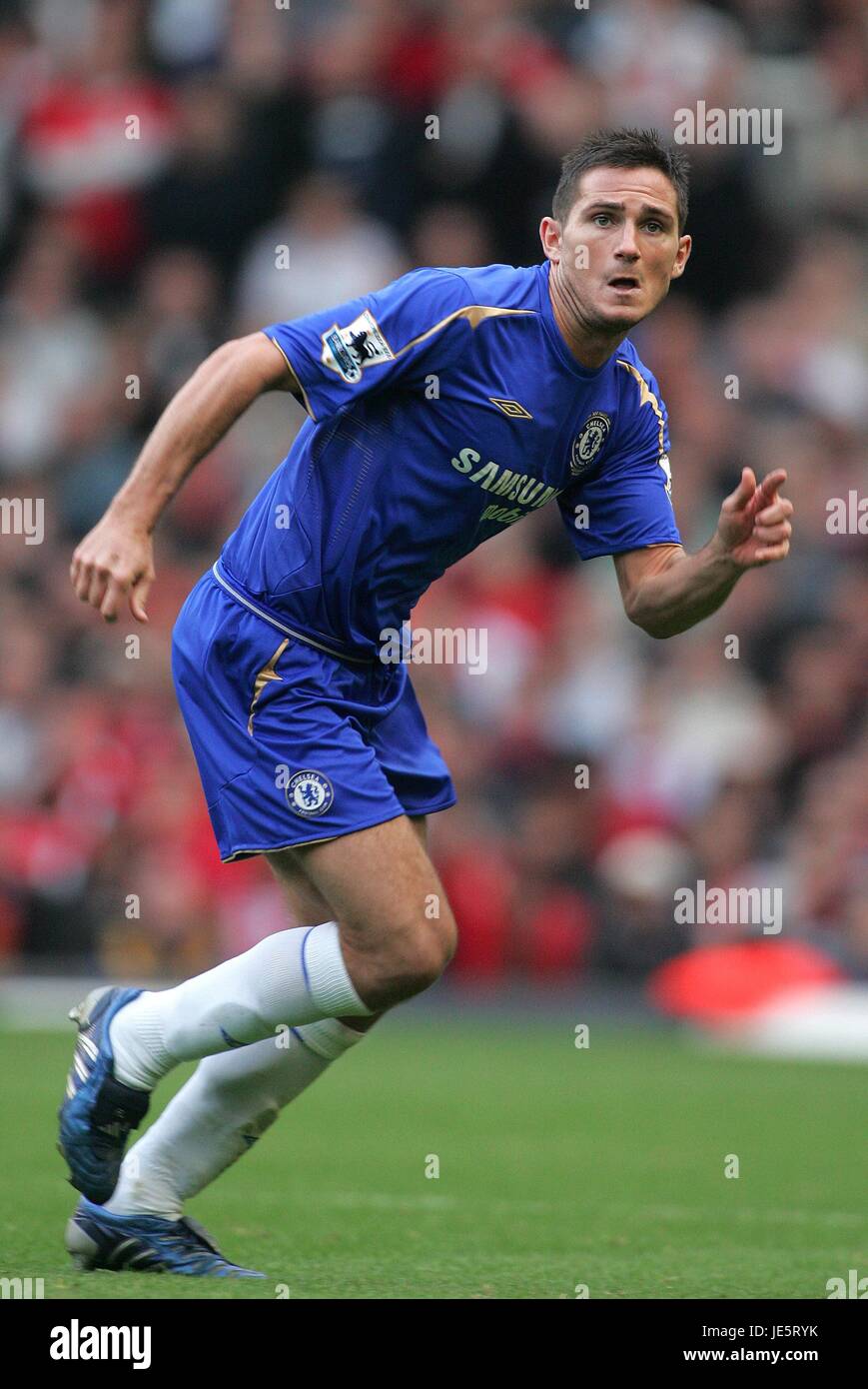 Liverpool chelsea 2005 anfield hi-res stock photography and images - Alamy