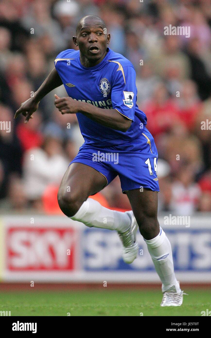 GEREMI CHELSEA FC ANFIELD LIVERPOOL ENGLAND 02 October 2005 Stock Photo ...