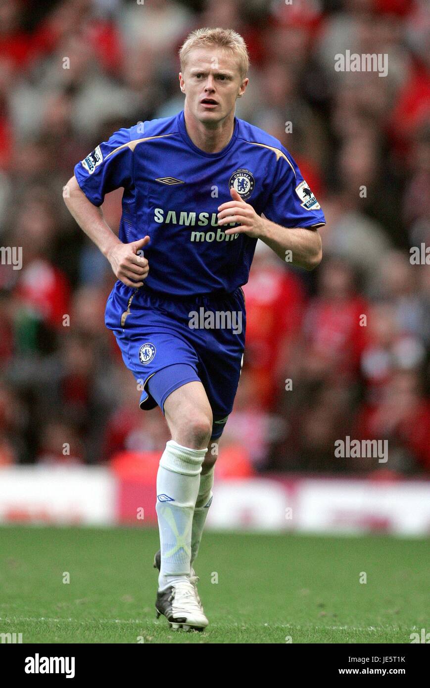 DAMIEN DUFF CHELSEA FC ANFIELD LIVERPOOL ENGLAND 02 October 2005 Stock ...