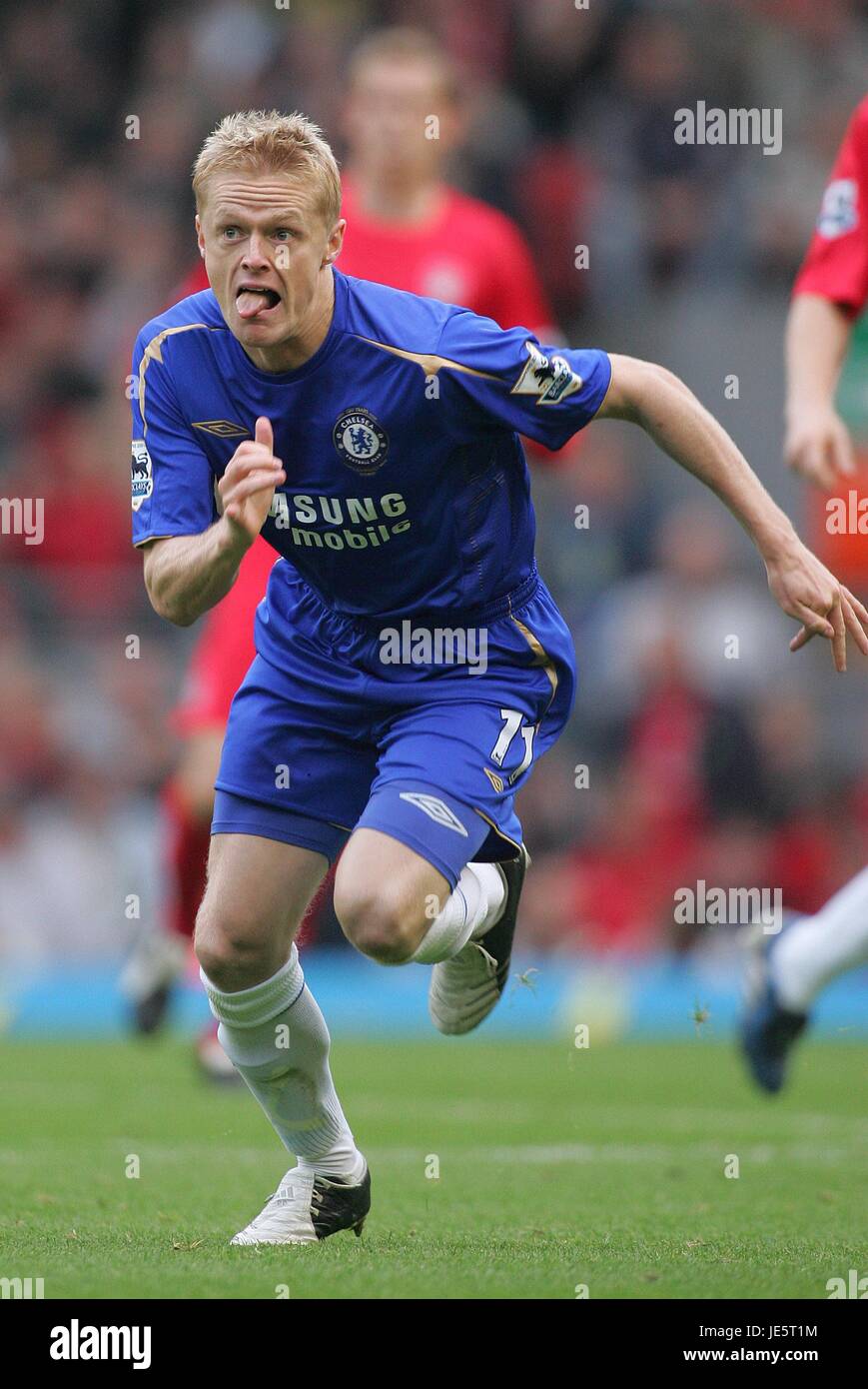 DAMIEN DUFF CHELSEA FC ANFIELD LIVERPOOL ENGLAND 02 October 2005 Stock ...