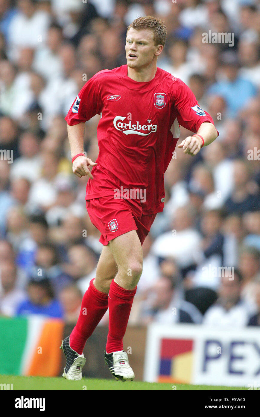 JOHN ARNE RIISE LIVERPOOL FC WHITE HART LANE TOTTENHAM LONDON 13 ...
