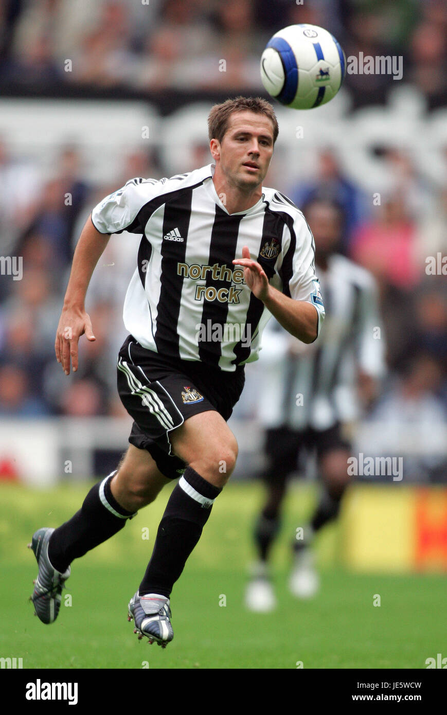 MICHAEL OWEN NEWCASTLE UNITED FC ST JAMES PARK NEWCASTLE ENGLAND 10 ...