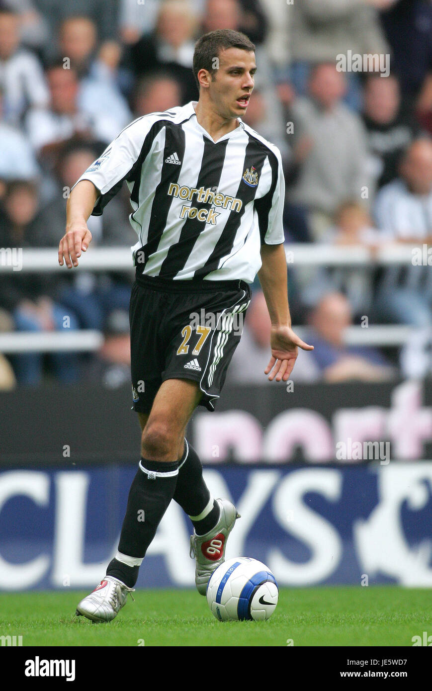 STEVEN TAYLOR NEWCASTLE UNITED FC ST JAMES PARK NEWCASTLE ENGLAND 10 ...