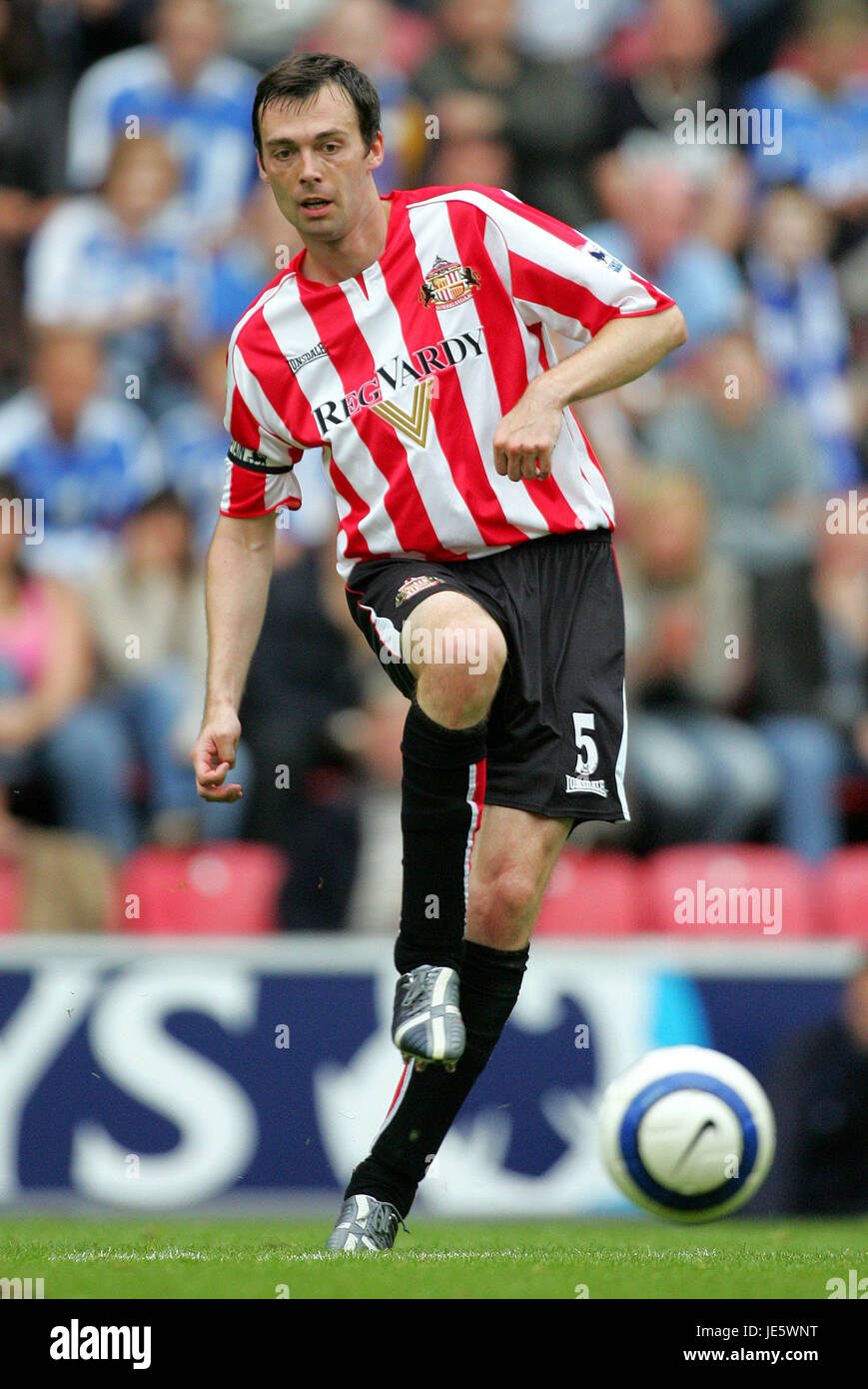 Gary breen football hi-res stock photography and images - Alamy