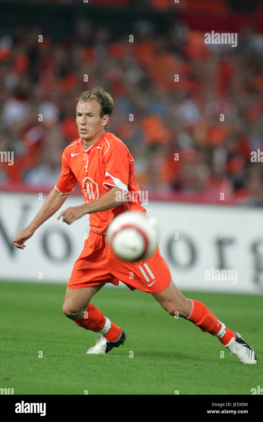 Arjen robben 2005 hi-res stock photography and images - Alamy
