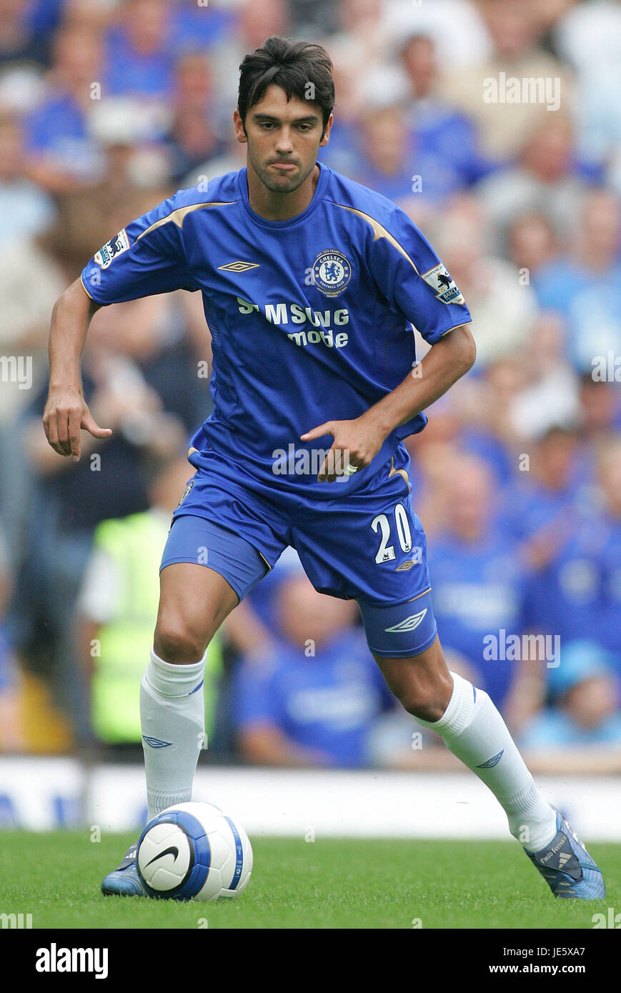 PAULO FERREIRA CHELSEA FC STAMFORD BRIDGE CHELSEA LONDON ENGLAND 21 ...