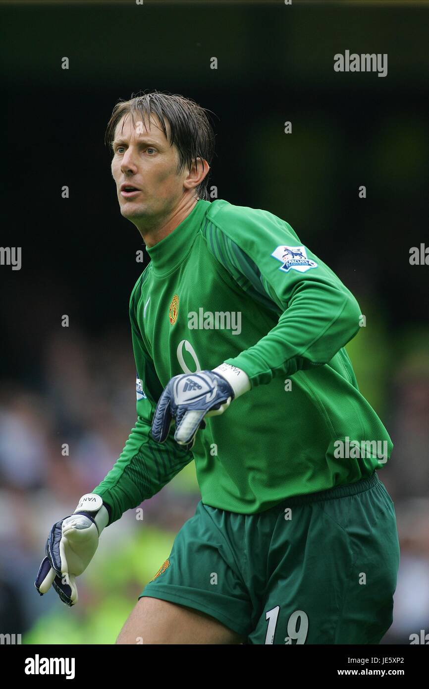 EDWIN VAN DER SAR MANCHESTER UNITED FC GOODISON PARK LIVERPOOL ENGLAND ...