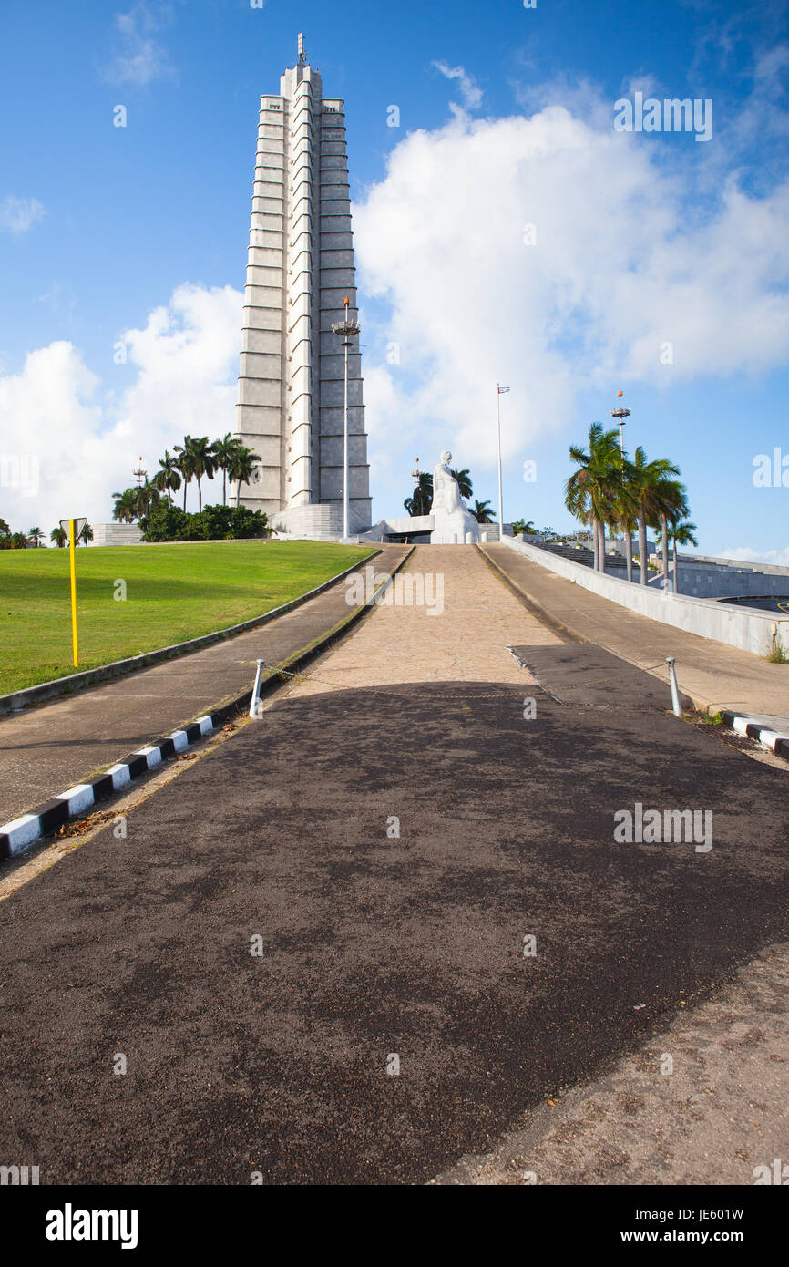 Tallest building in cuba hi-res stock photography and images - Alamy