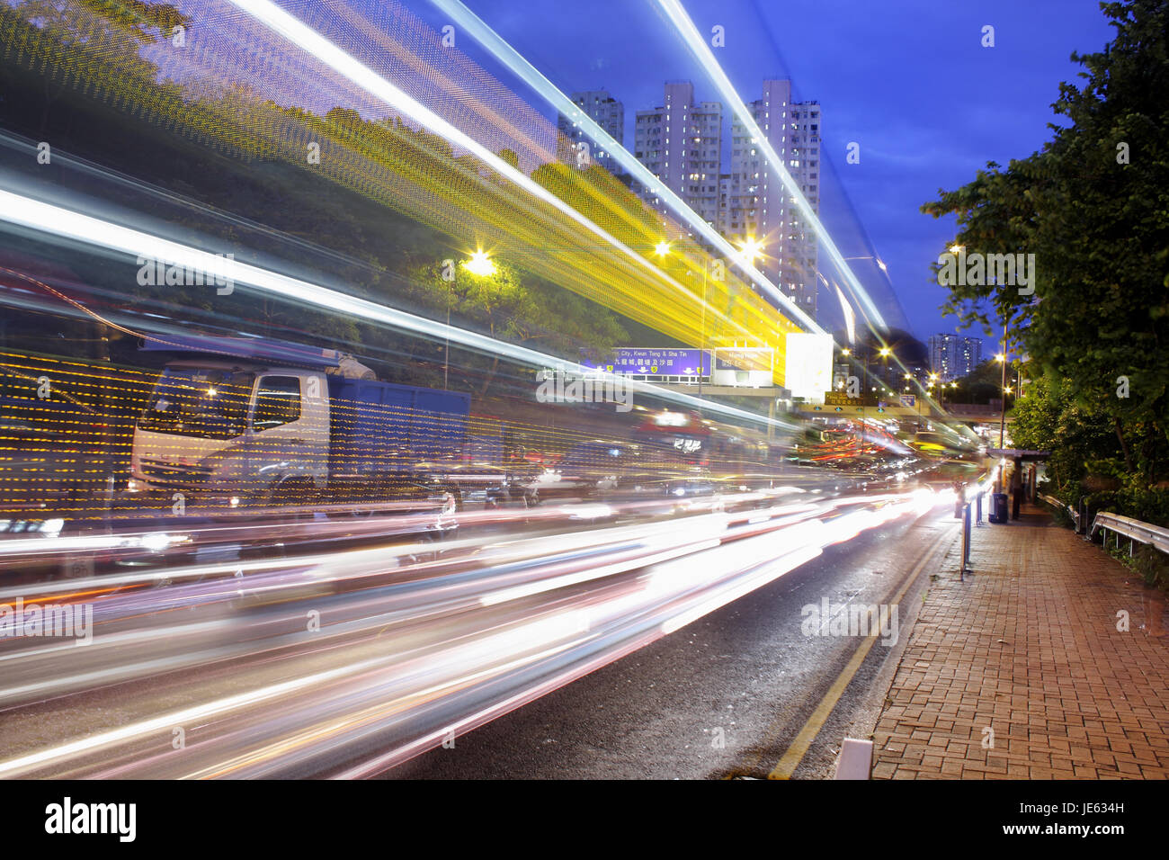 Fast moving cars hi-res stock photography and images - Alamy