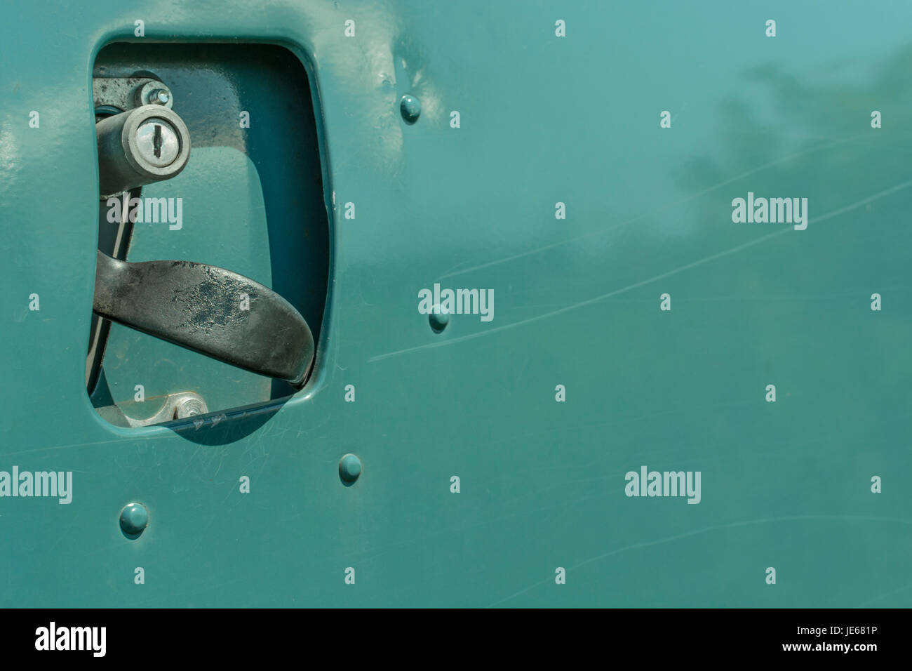 Land rover door handle hi-res stock photography and images - Alamy