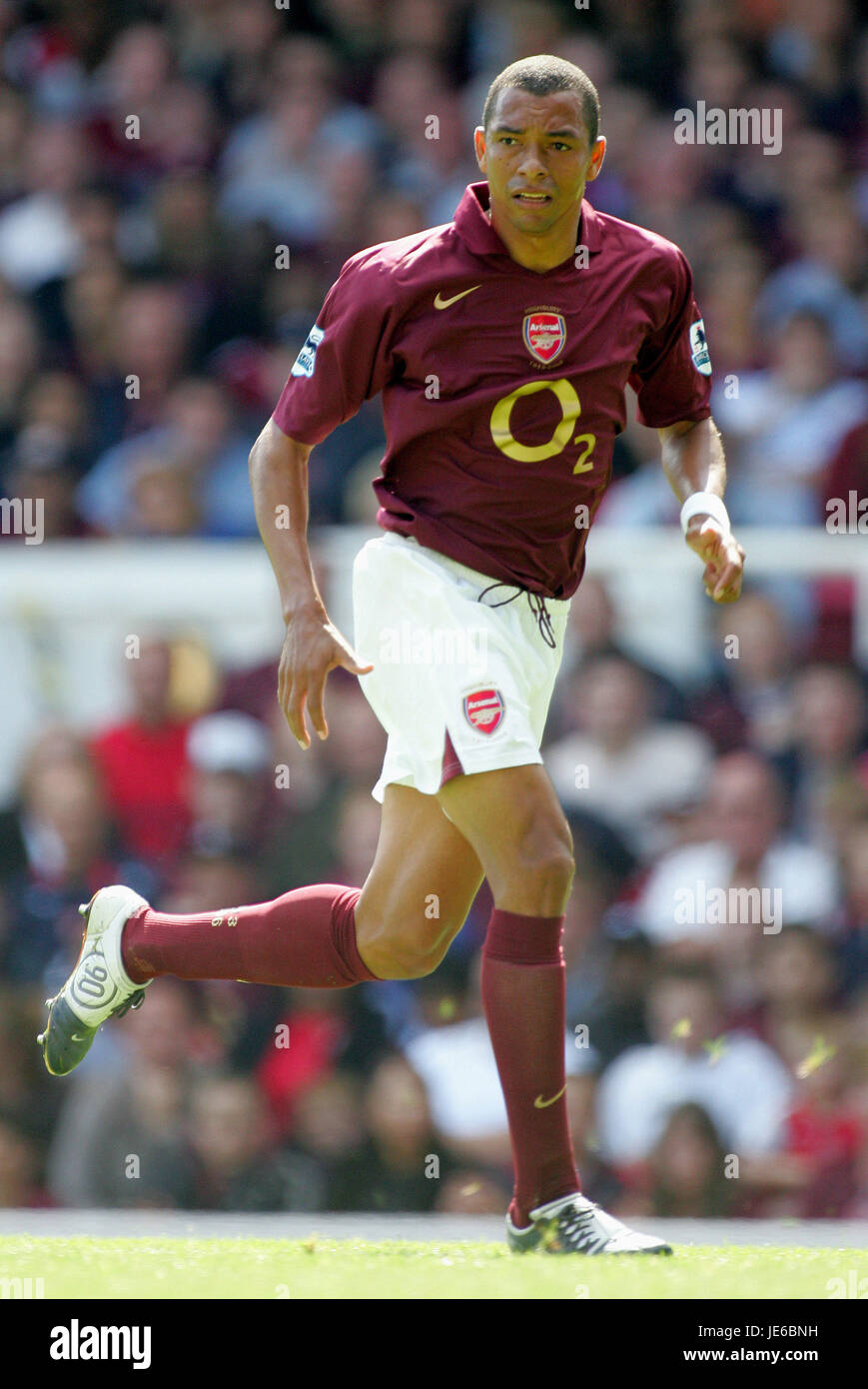 Gilberto silva arsenal hi-res stock photography and images - Alamy
