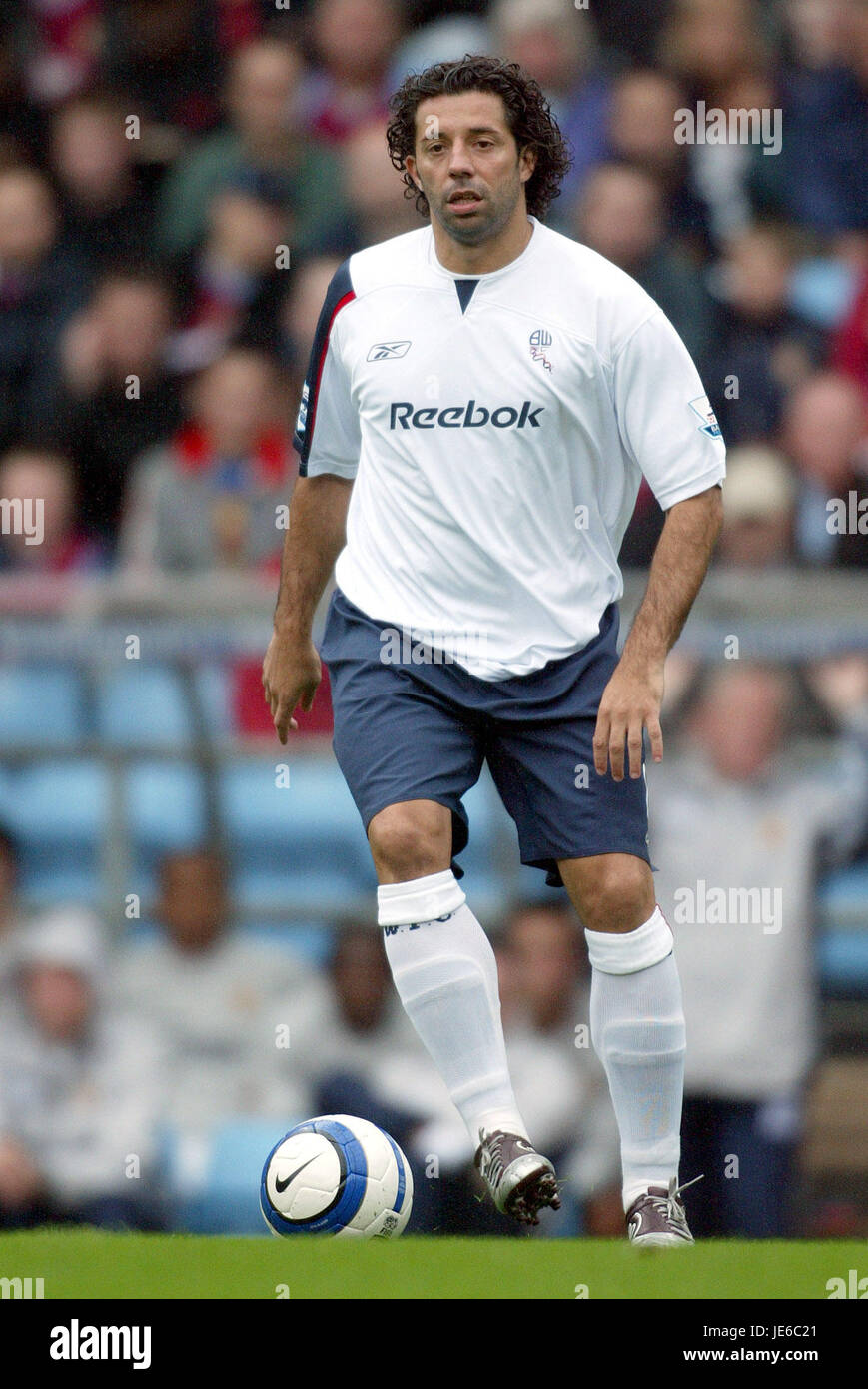 IVAN CAMPO BOLTON WANDERERS FC VILLA PARK BIRMINGHAM ENGLAND 13 August ...