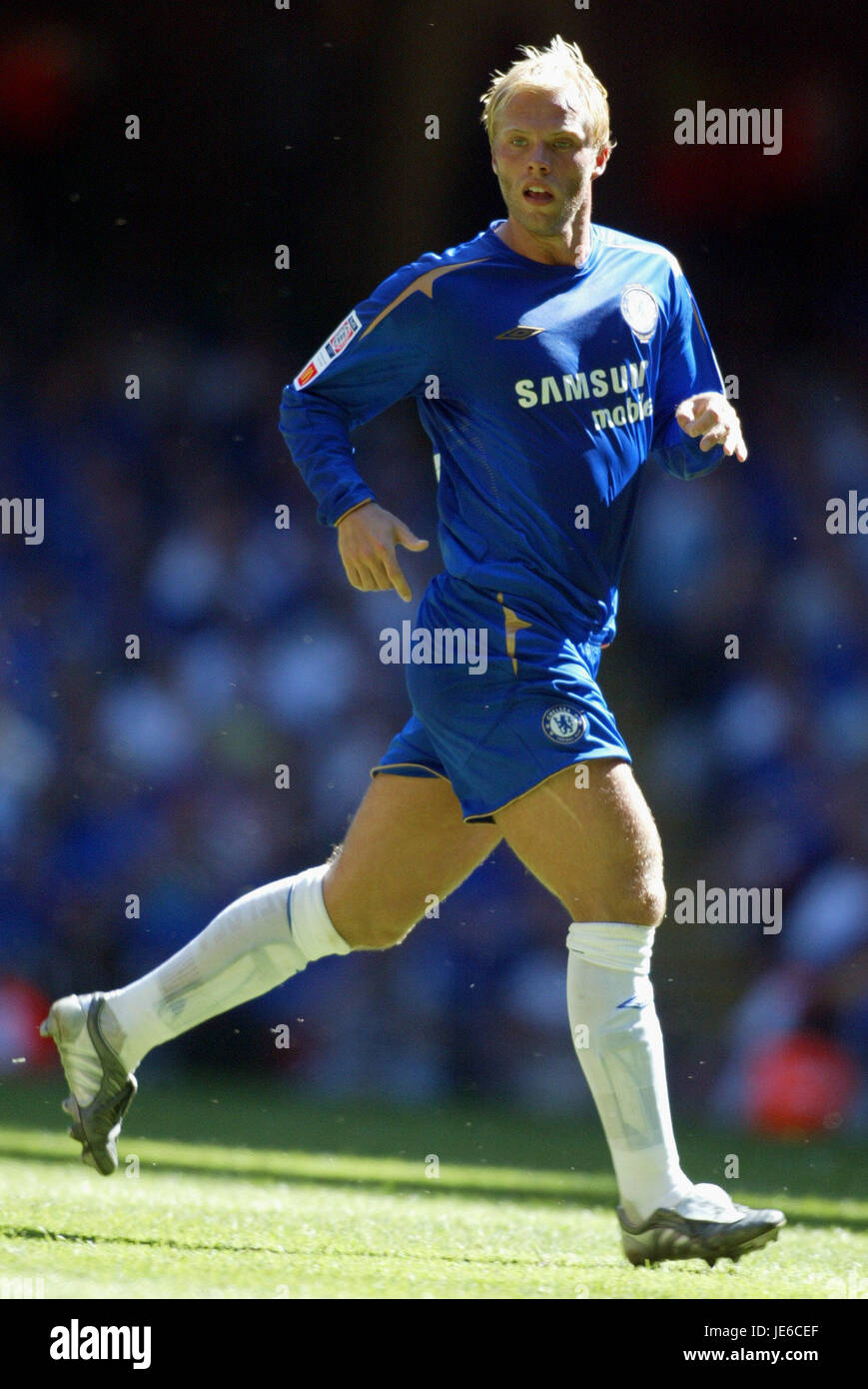 Wales and chelsea fc hi-res stock photography and images - Alamy
