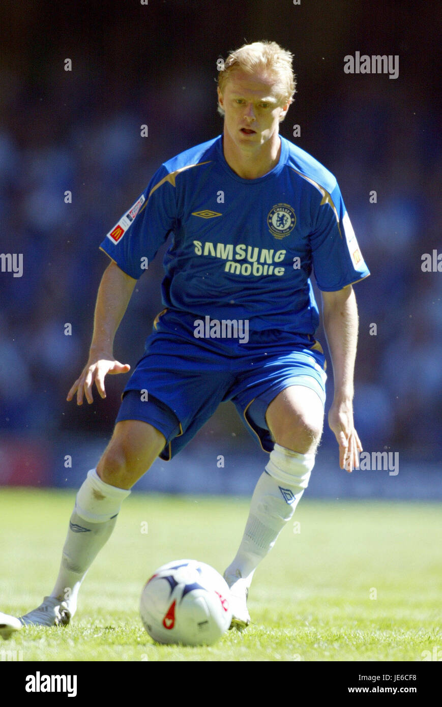 Wales and chelsea fc hi-res stock photography and images - Alamy