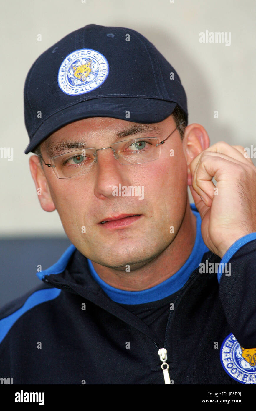 CRAIG LEVEIN LEICESTER CITY MANAGER THE WALKERS STADIUM LEICESTER 25 ...