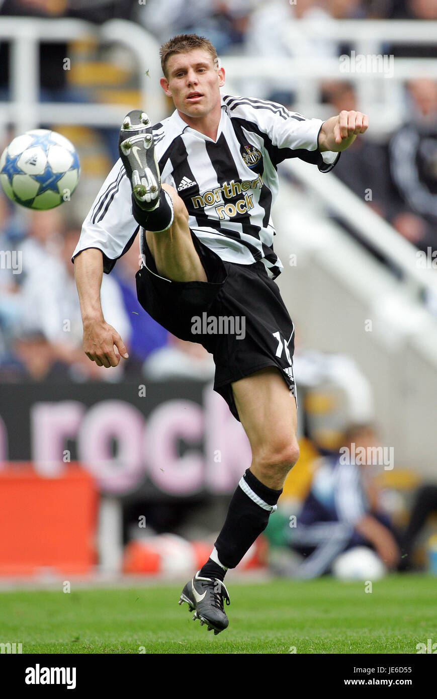 James milner newcastle united fc hi-res stock photography and images ...