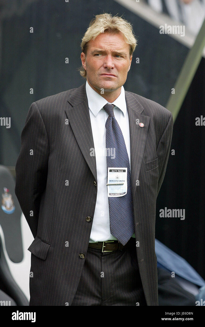 Anders Frisk High Resolution Stock Photography and Images - Alamy