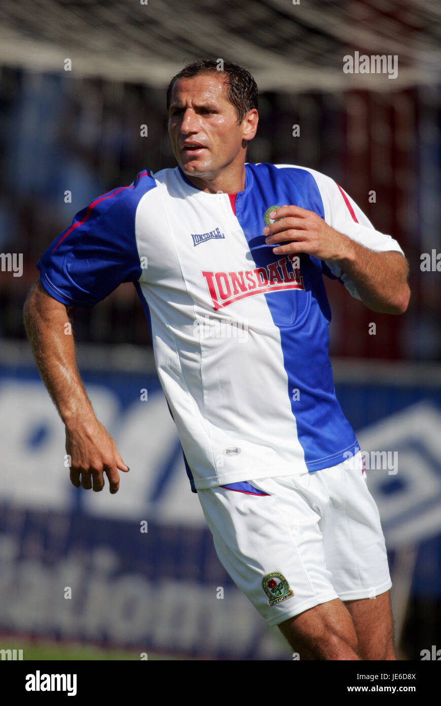 Kuqi hi-res stock photography and images - Alamy