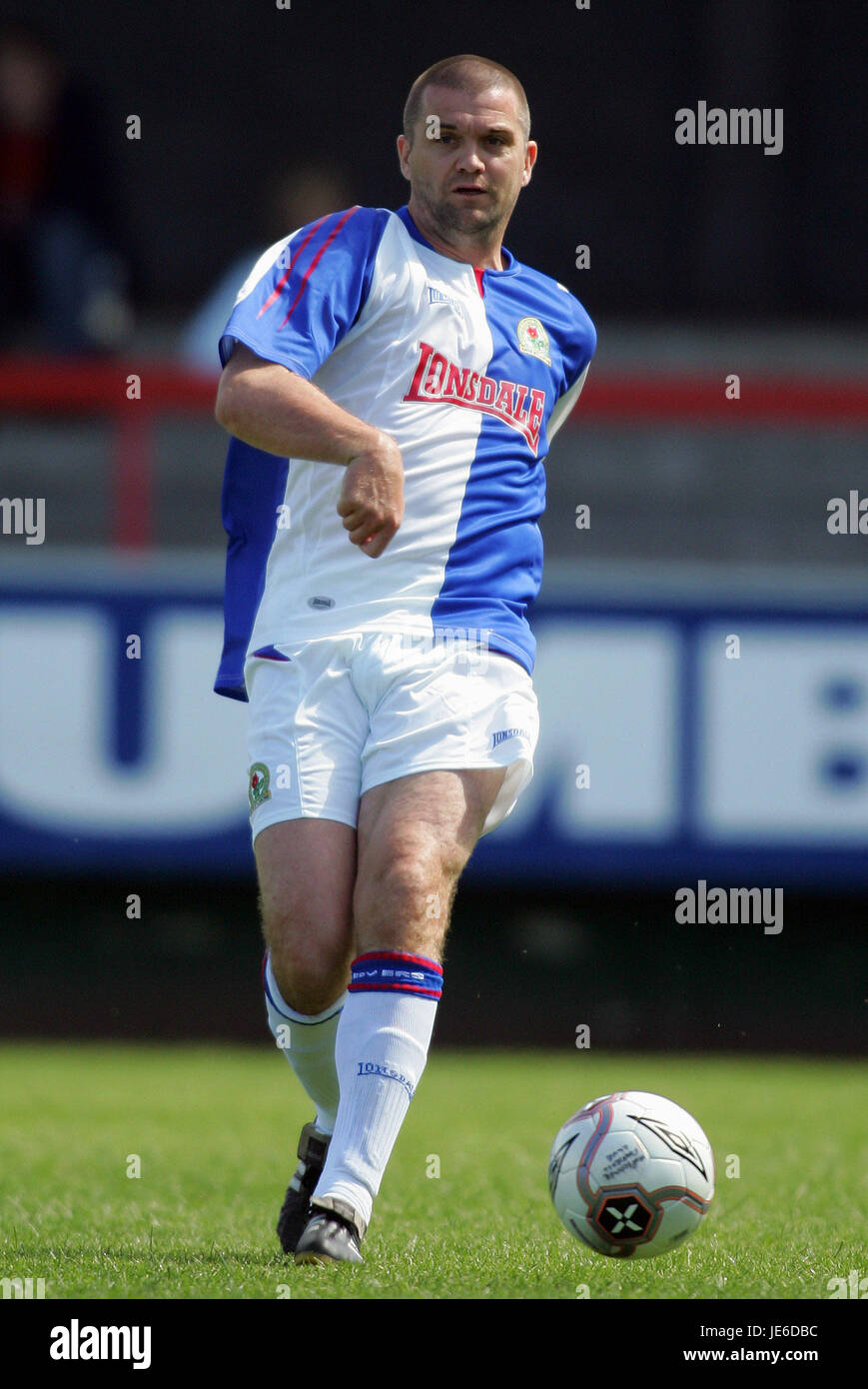 Dominic matteo football hi-res stock photography and images - Alamy