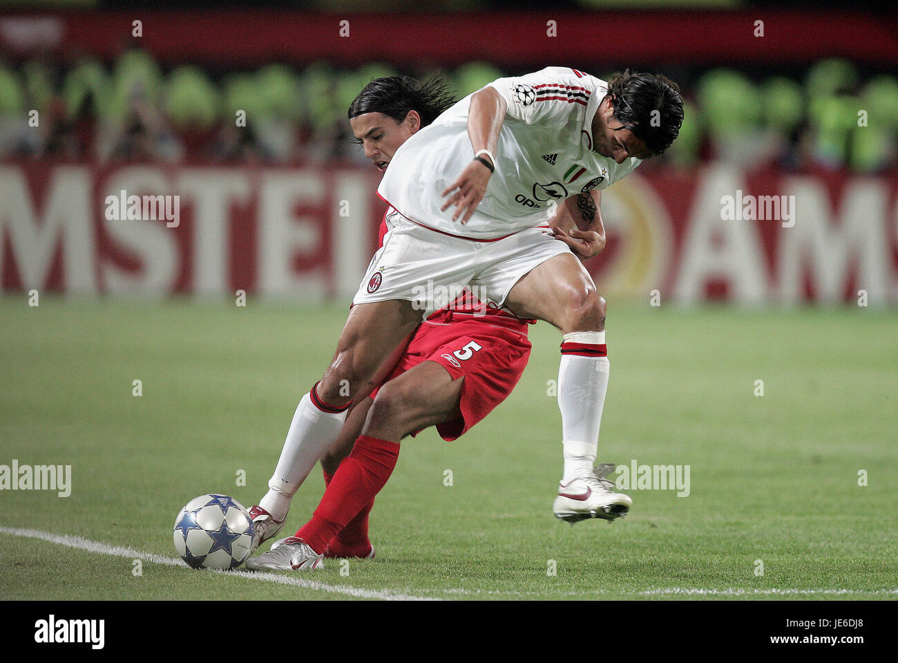 Pile of football players hi-res stock photography and images - Alamy