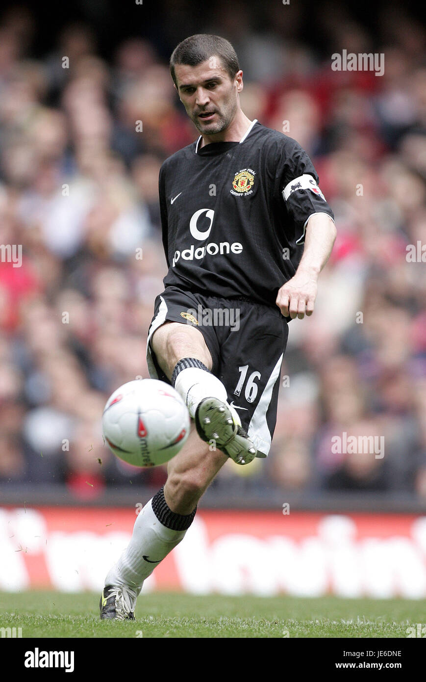ROY KEANE MANCHESTER UNITED FC MILLENNIUM STADIUM CARDIFF WALES 21 May ...