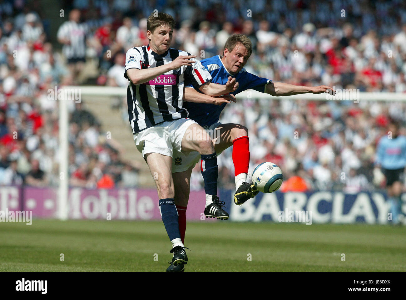 ZOLTAN GERA & MATTHEW TAYLOR WEST BROM V PORTSMOUTH THE HAWTHORNS WEST BROMWICH ENGLAND 15 May ...