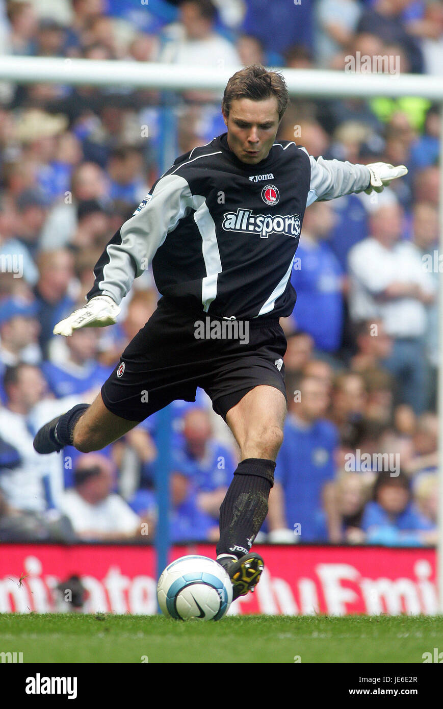 STEPHAN ANDERSEN CHARLTON ATHLETIC FC STAMFORD BRIDGE CHELSEA LONDON ...