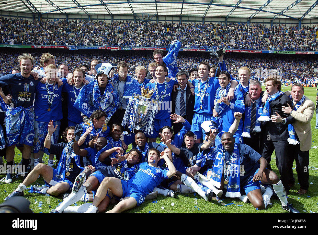 CHELSEA PREMIERSHIP CHAMPIONS CHELSEA CHAMPIONS 2004-2005 STAMFORD ...