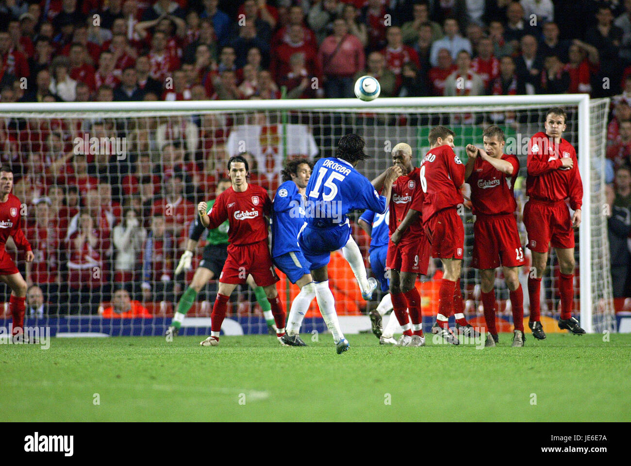 Didier drogba champions league hi-res stock photography and images - Alamy