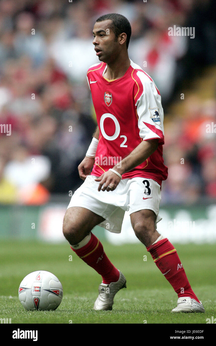 ASHLEY COLE ARSENAL FC MILLENNIUM STADIUM CARDIFF WALES 16 April 2005 ...