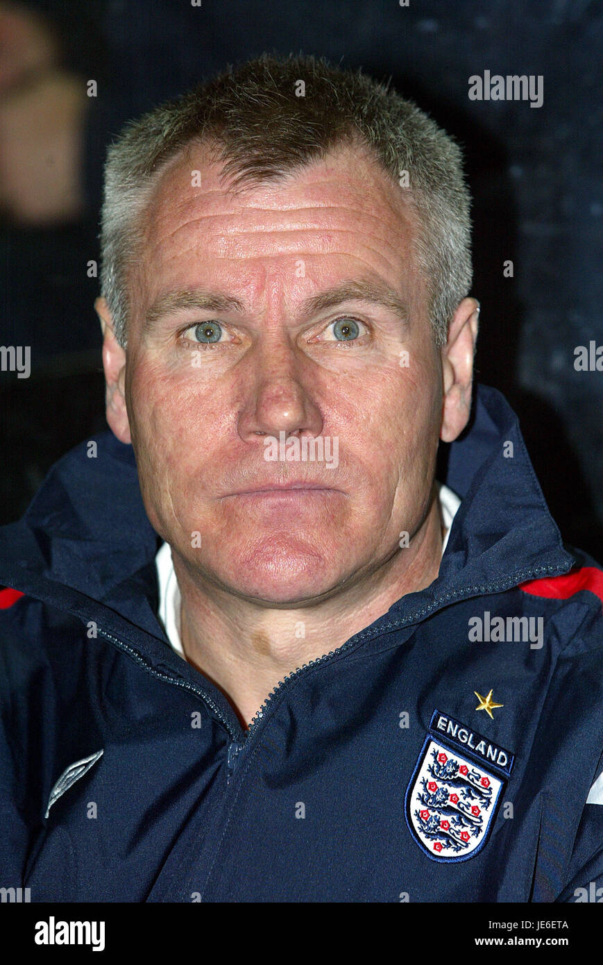 Peter taylor england u21 coach hi-res stock photography and images - Alamy