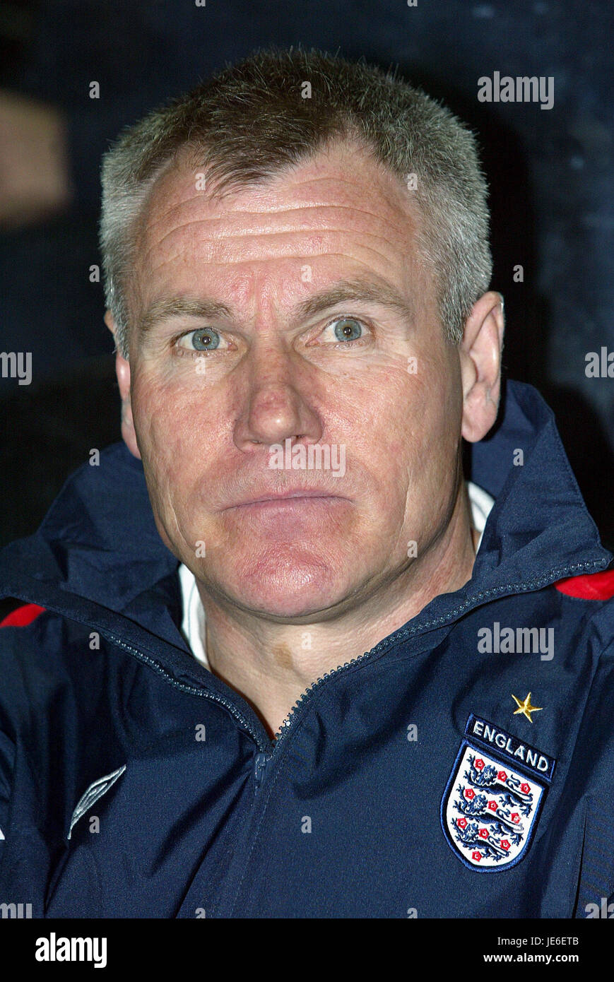 Peter taylor england u21 coach hi-res stock photography and images - Alamy