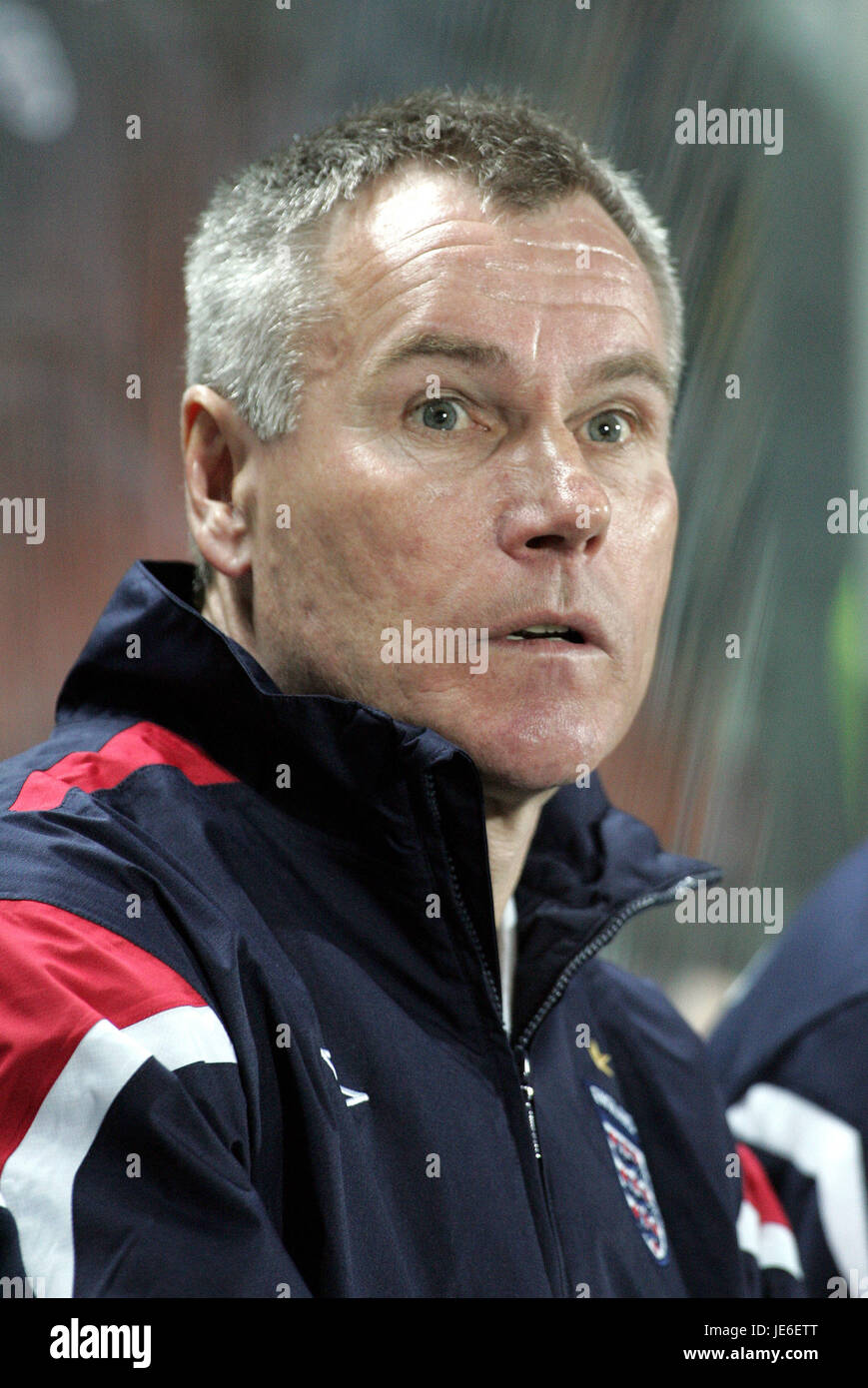 Peter taylor england u21 coach hi-res stock photography and images - Alamy