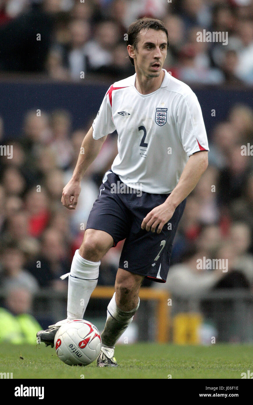 GARY NEVILLE ENGLAND & MANCHESTER UNITED FC OLD TRAFFORD MANCHESTER ...
