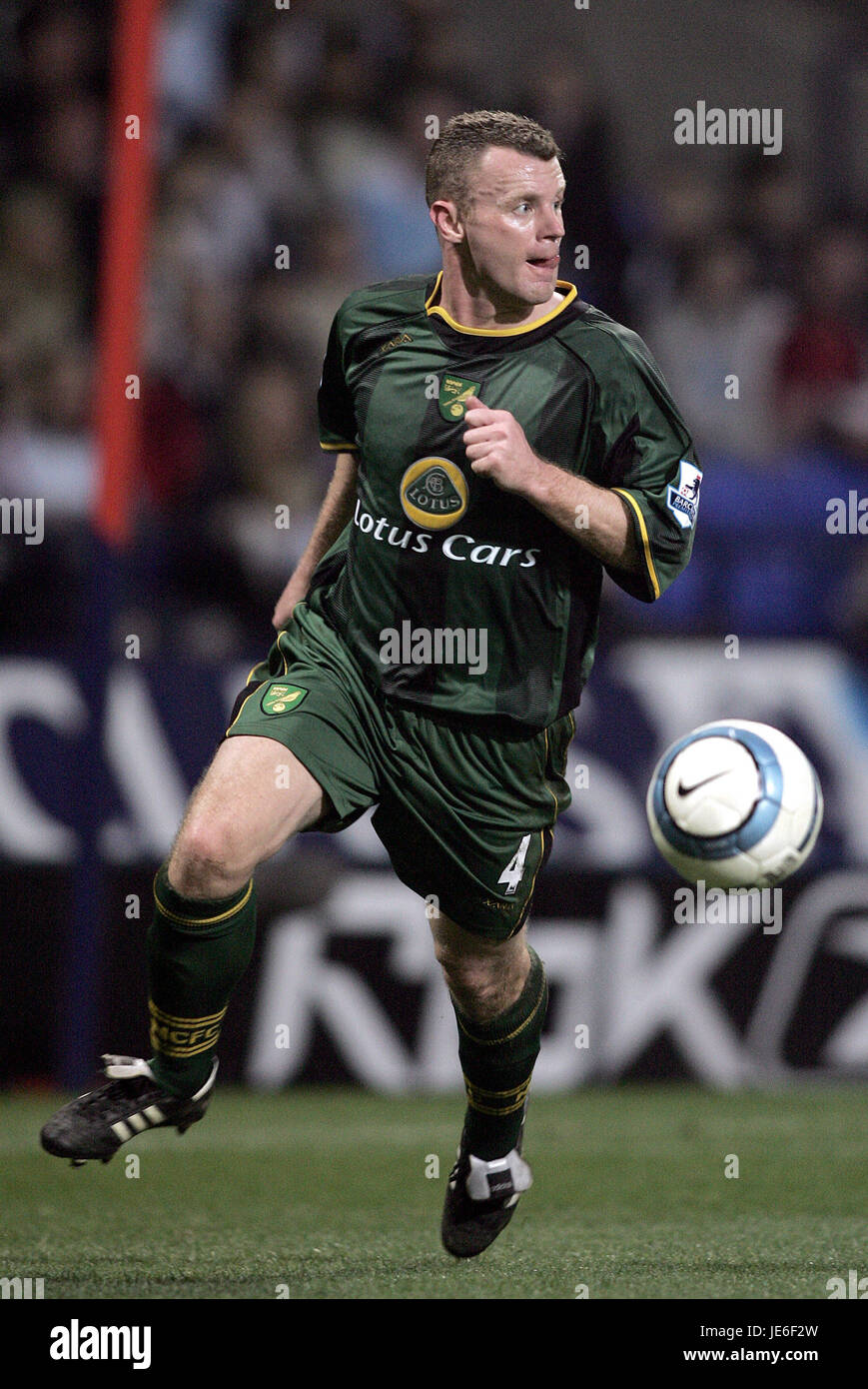 Football graham stuart hi-res stock photography and images - Alamy